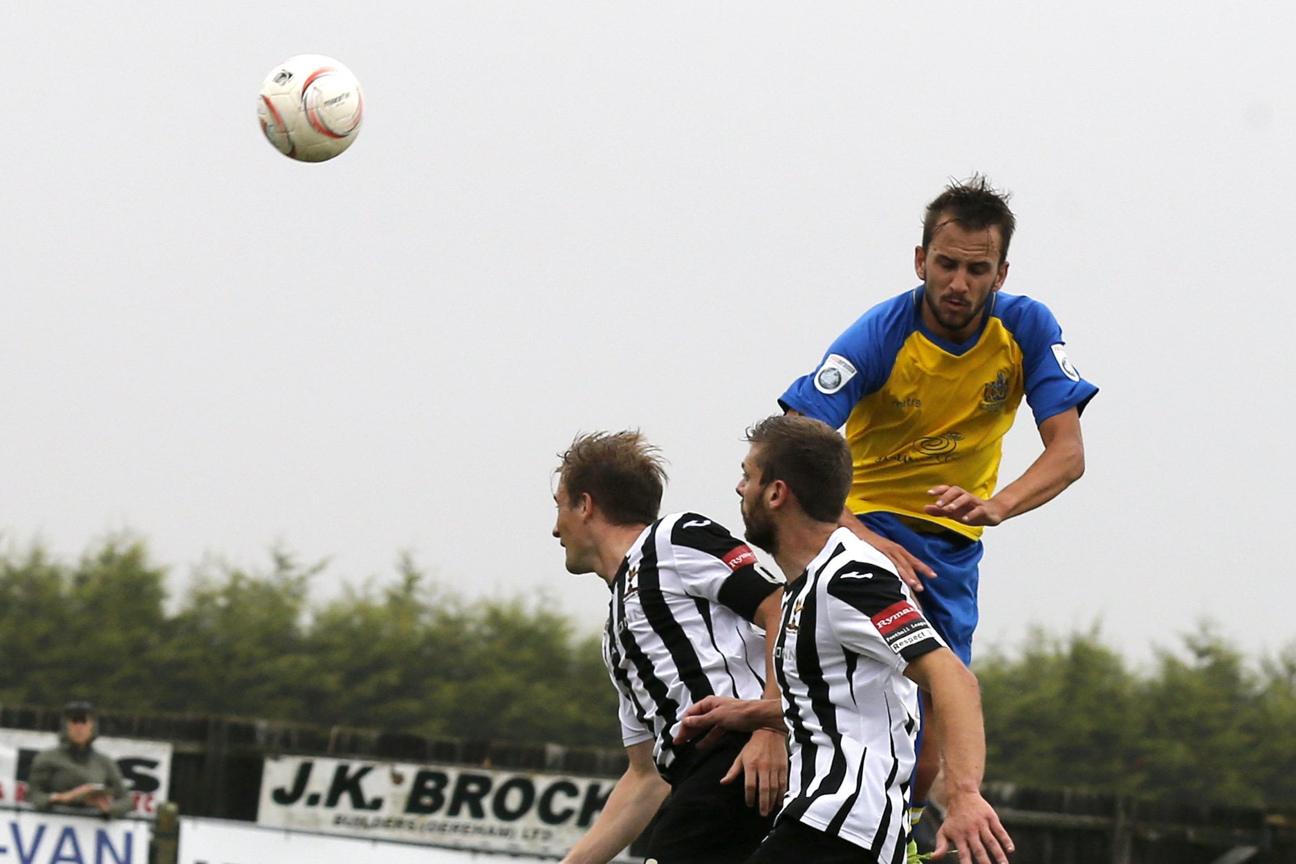 Dereham Town FC vs St Albans City FC